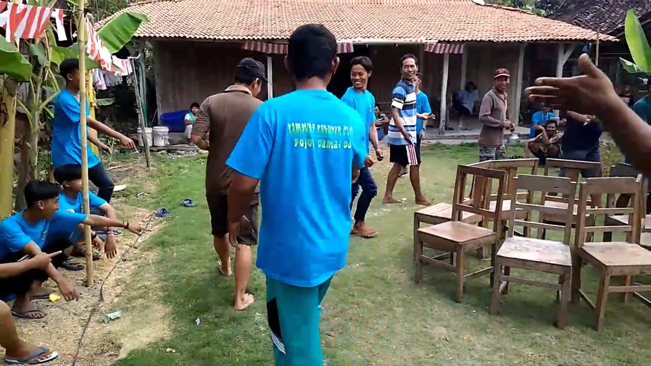 Lomba berebut kursi 06 pojok damai - YouTube