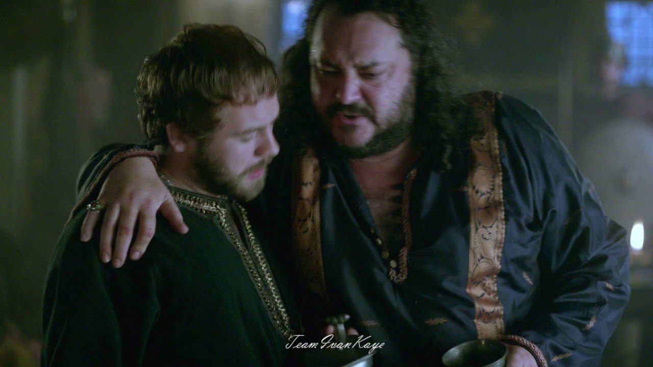 King Aelle (Ivan Kaye) celebrating the victory over the Vikings in ...