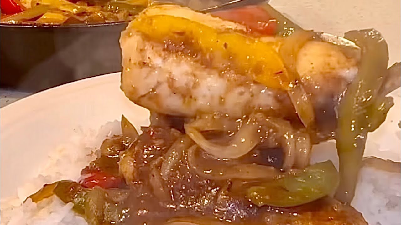 Brown Stew Snapper Fish by Pollo Wang - YouTube