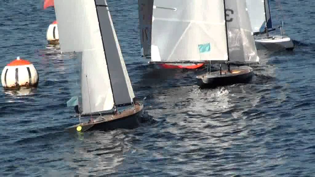 A Class Perth RC Model Yacht Club 27 August - YouTube