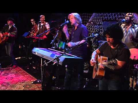Hall & Oates - Rich Girl (Live)