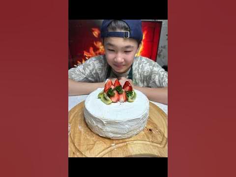 МОЛОЧНАЯ ДЕВОЧКА на СКОВОРОДЕ😍 - YouTube