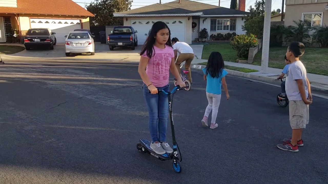 Riding a MIDGET bike like a PRO. - YouTube