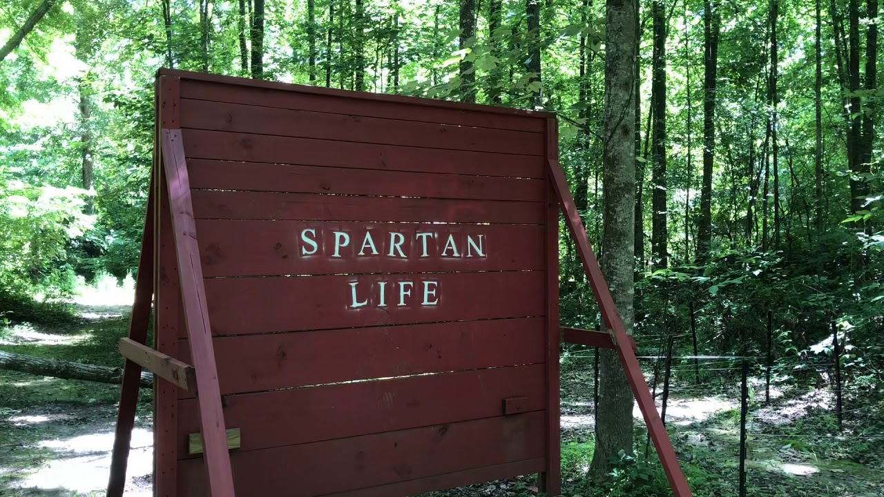 8 ft wall - YouTube