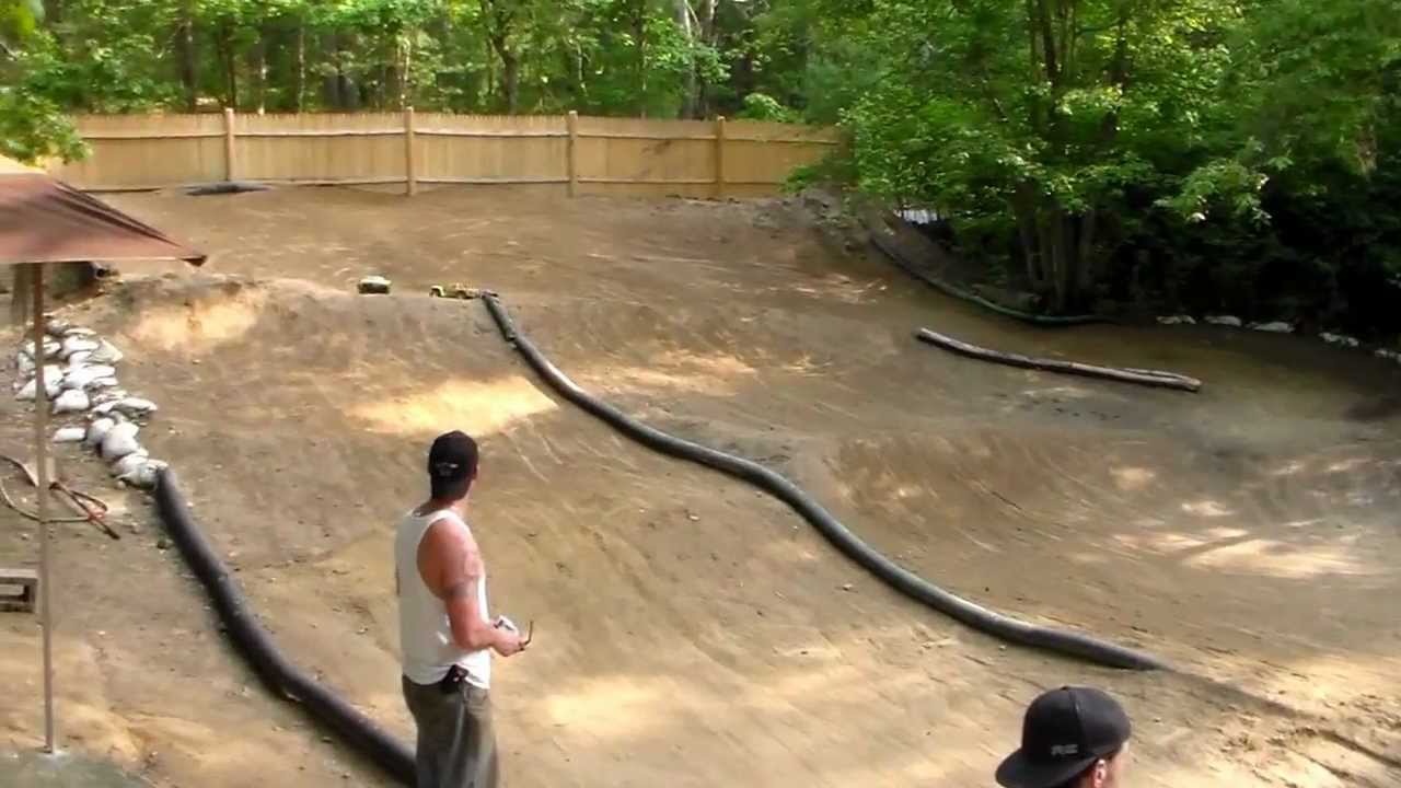 my backyard rc track: Short Course Hackers - YouTube