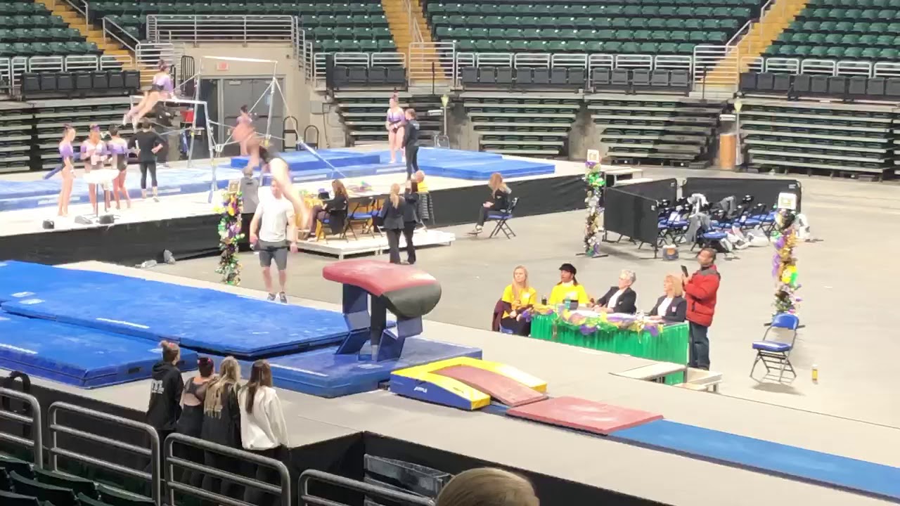Level 10 Vault- Yurchenko full 2020 - YouTube