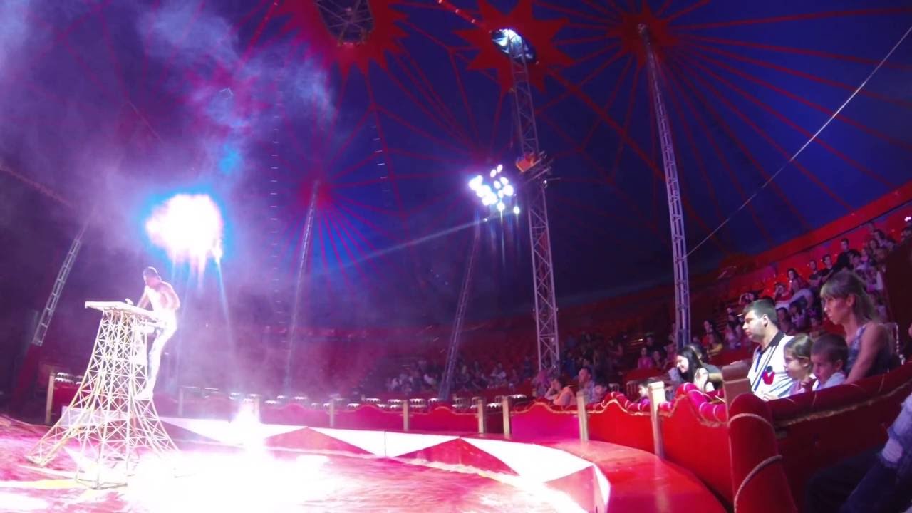 Bulgarian National circus "Sofia" , Devid Adam - YouTube