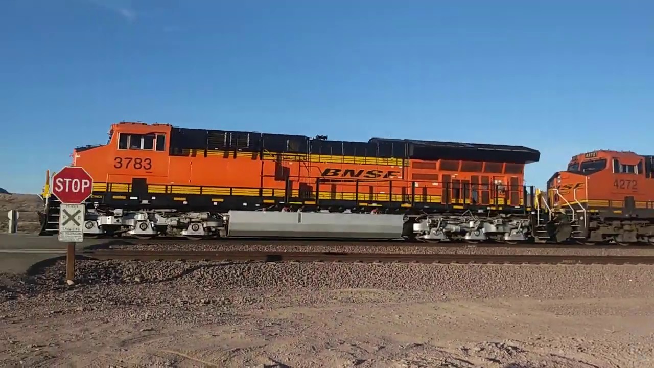 WB BNSF Autoracks Train Feat Clean Engine Leader At Nebo Ca! # ...