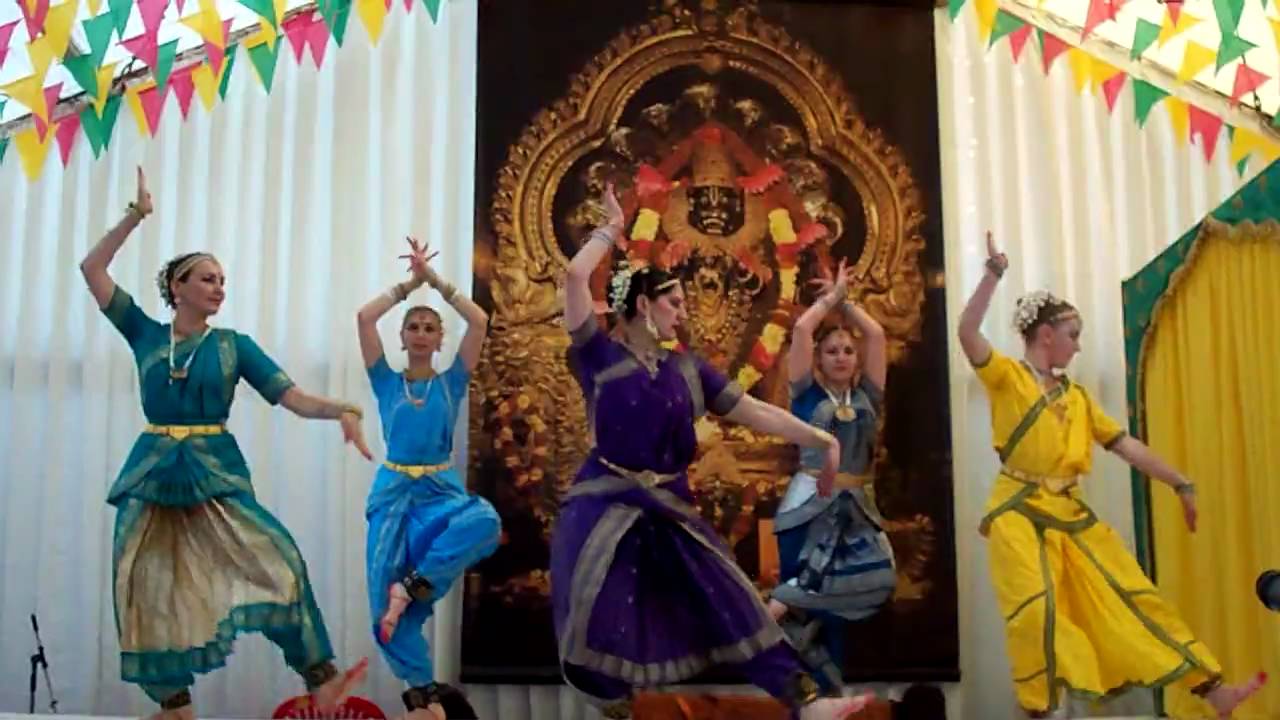 ISKCON dance on narasinga bagawan's apeearence day - YouTube