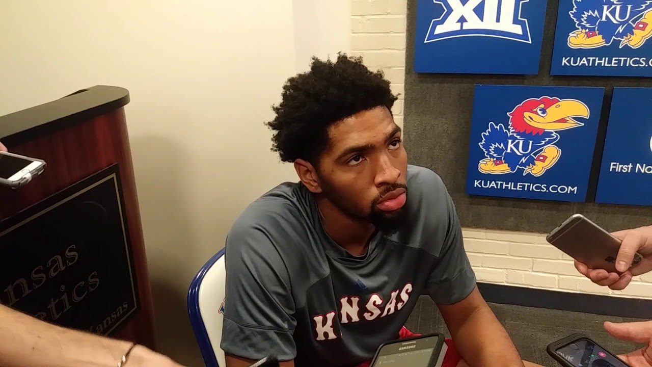Dedric Lawson compliments Vick's impressive shooting performance - YouTube