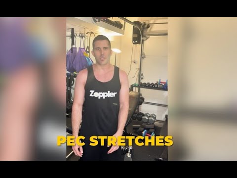 How to Stretch Your Chest and Get a Good Pec Minor Stretch - YouTube