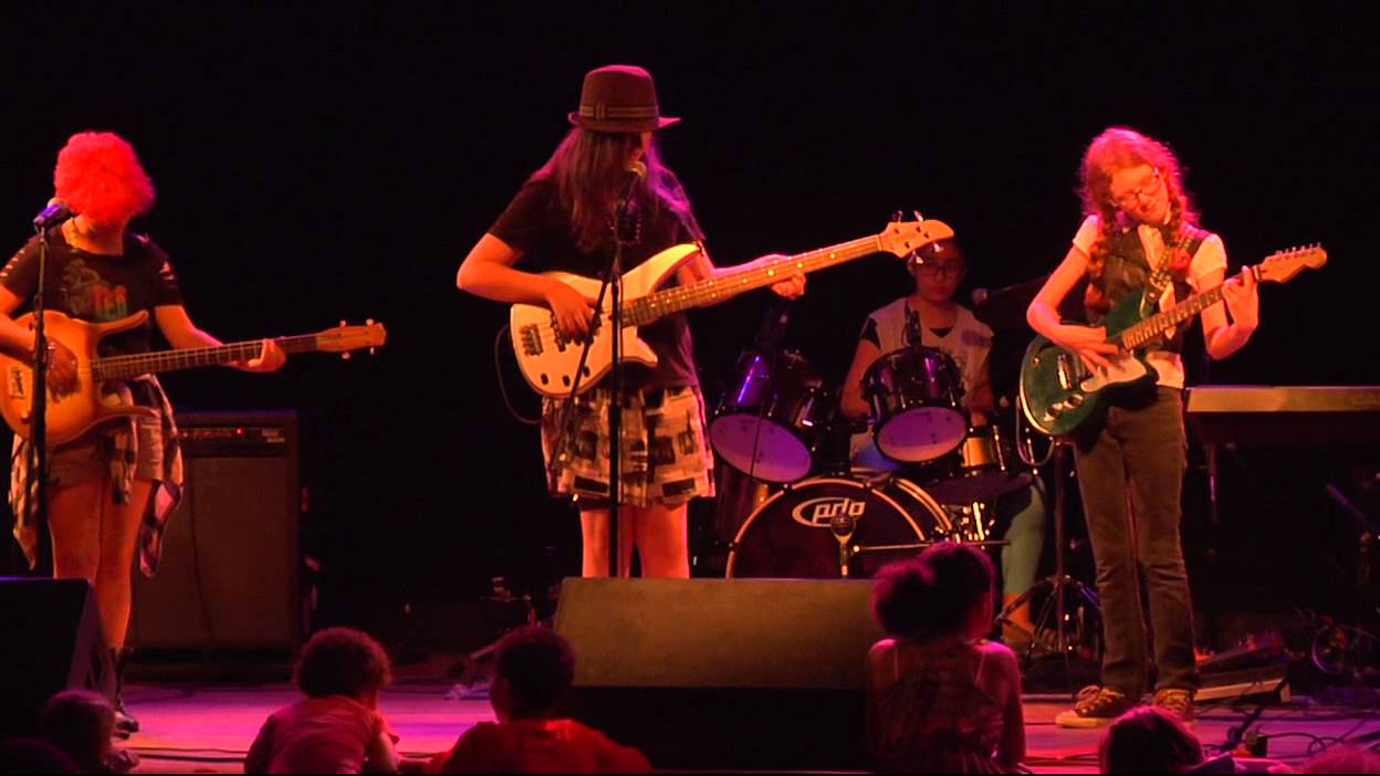 Girls Rock! Chicago, Session 1 2014: Nevermind - "Fly Away" - YouTube
