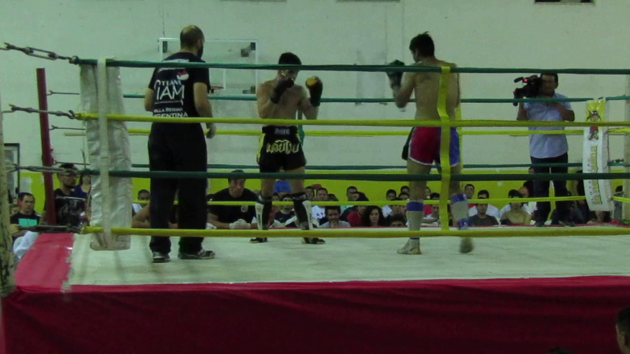 Walter Albarracín vs Alejandro Martinez - Kick Boxing - YouTube