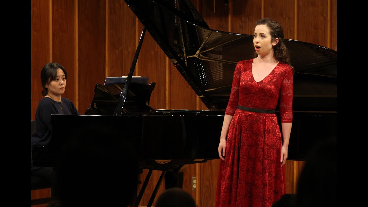 A Cupidon- D. Milhaud, Sarah Welden (soprano) - YouTube
