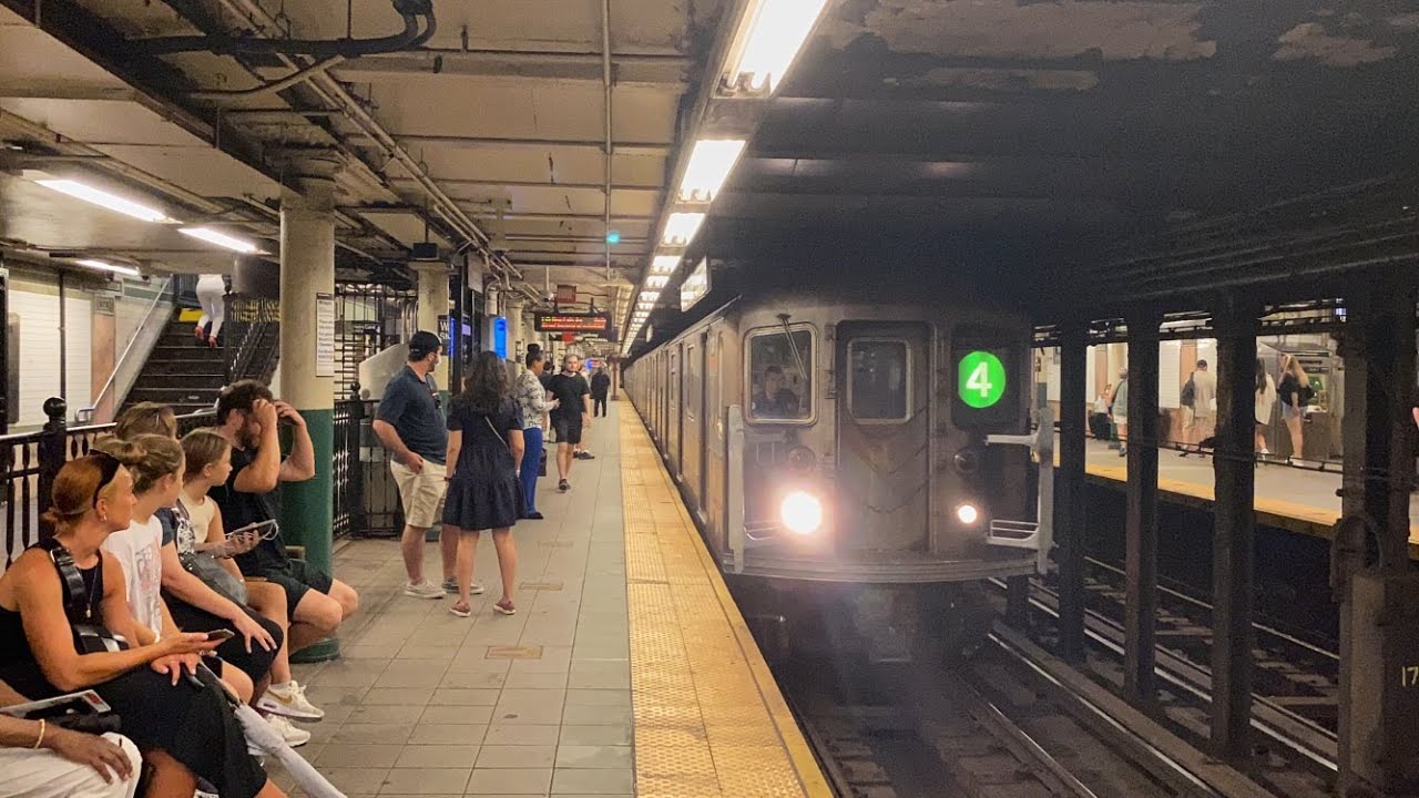 R62/R142/R142A 4,5 Trains At Wall Street - YouTube