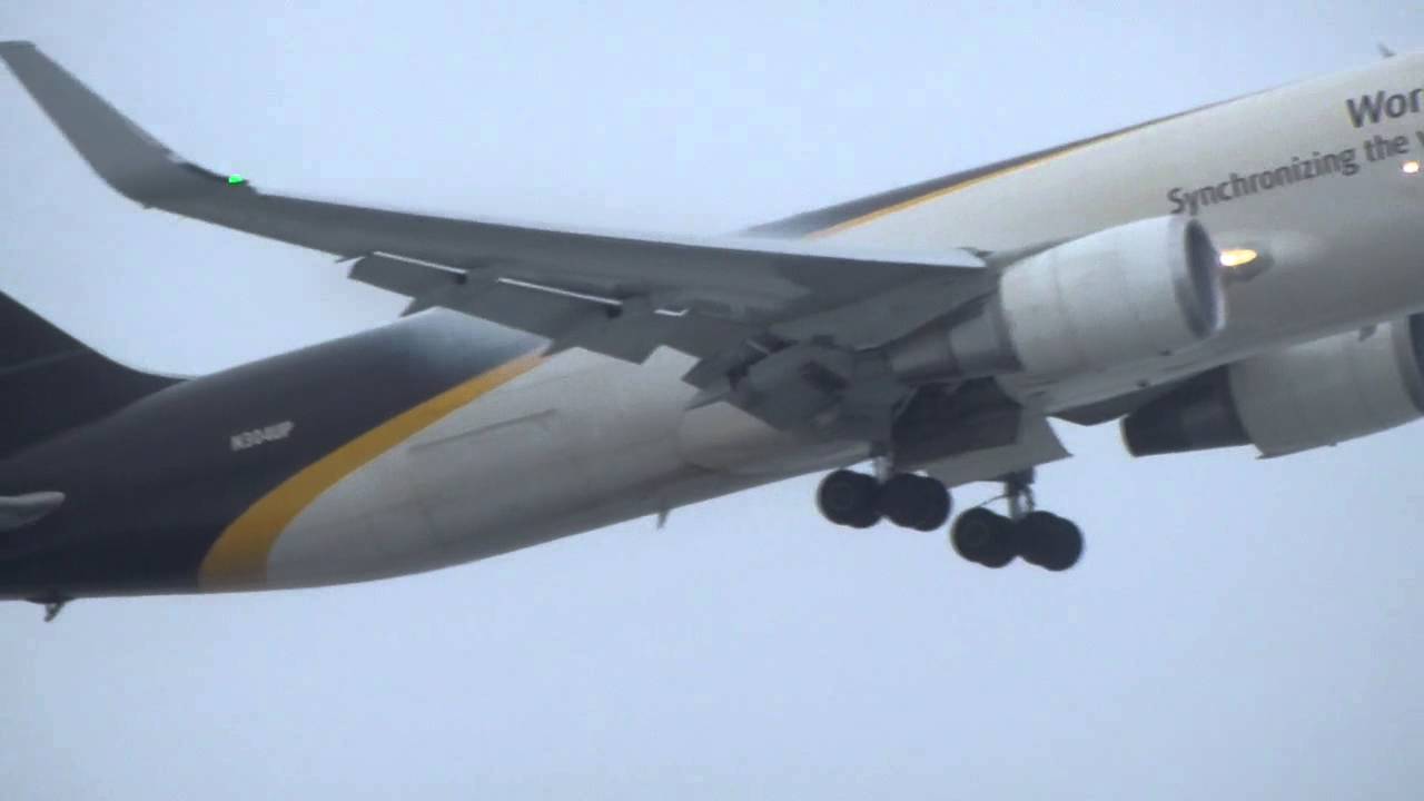UPS Boeing 767-300 WINGLETS Takeoff - YouTube