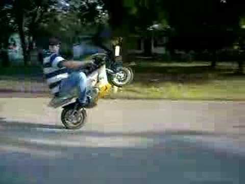 Mini bike wheelie - YouTube