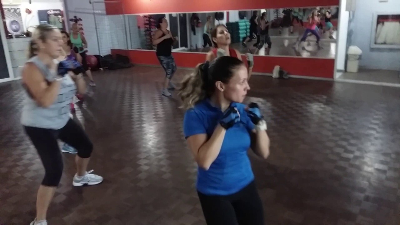 Mi clase de Tae Tek nivel básico. - YouTube