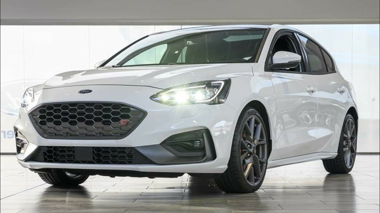New Ford Focus - The Best Hatchback Ever !! - YouTube