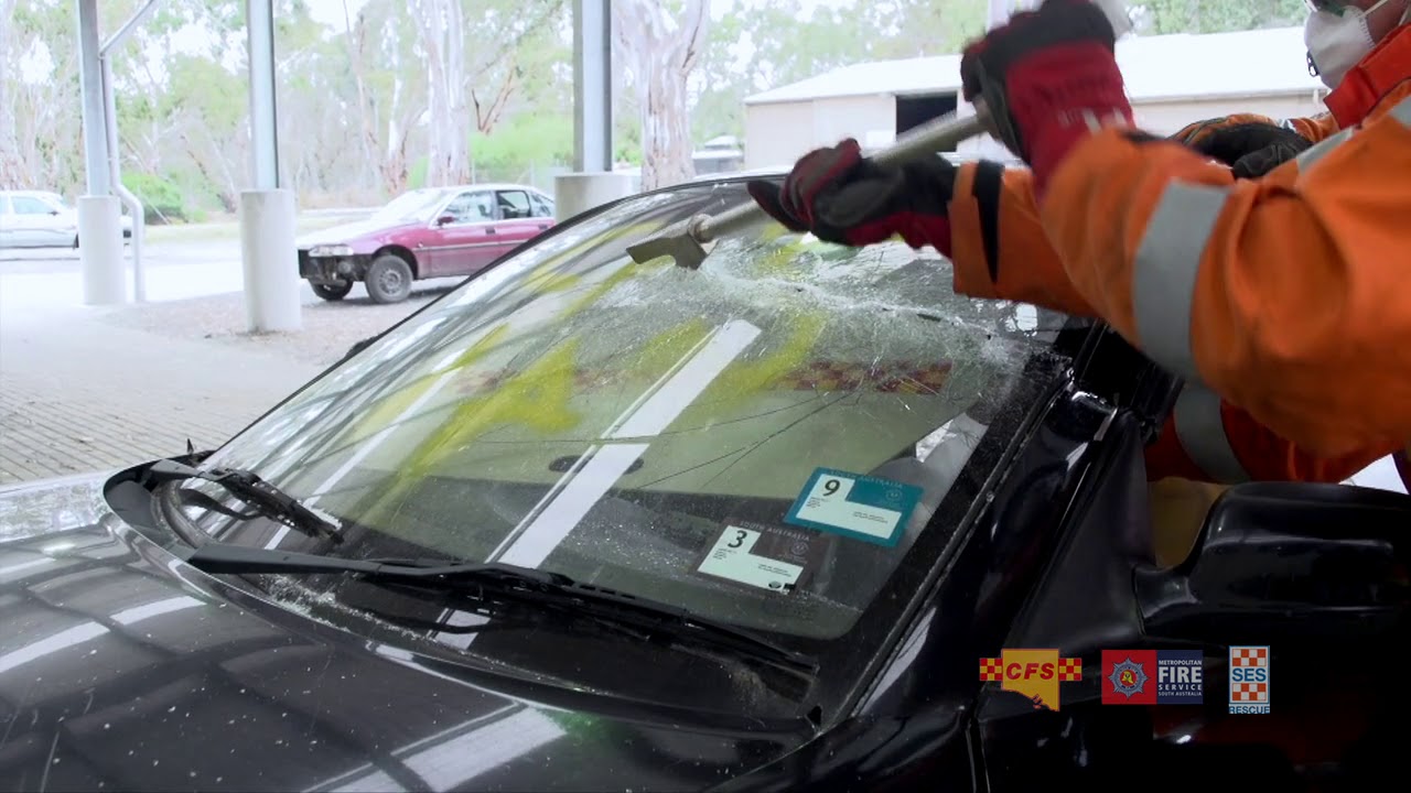SWP RCR 08 3 Cutting of Laminated Glass - YouTube