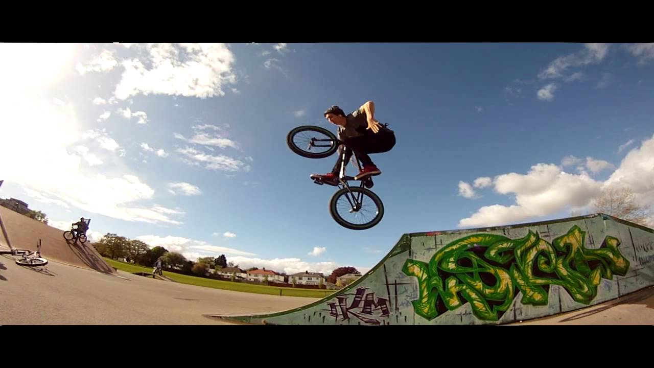 Anthony Prosser and Elliott Bassett | 3 Clip Edit - YouTube