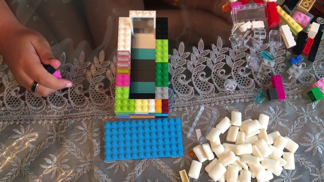 Lego Gum Machine - YouTube