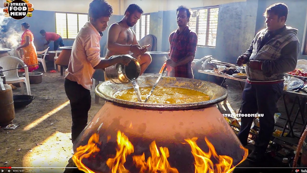 Mirchi Ka Salan Making For 2000 People | Biryani Side Dish | Party ...
