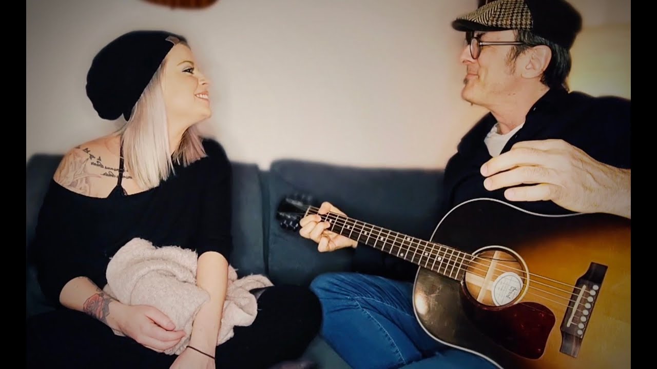 À mes filles - Émilie Daraîche & Christian Turcotte - YouTube