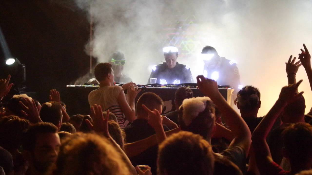 PAFT DUNK - Arcade [Bonnieux-Luberon-2016] - YouTube