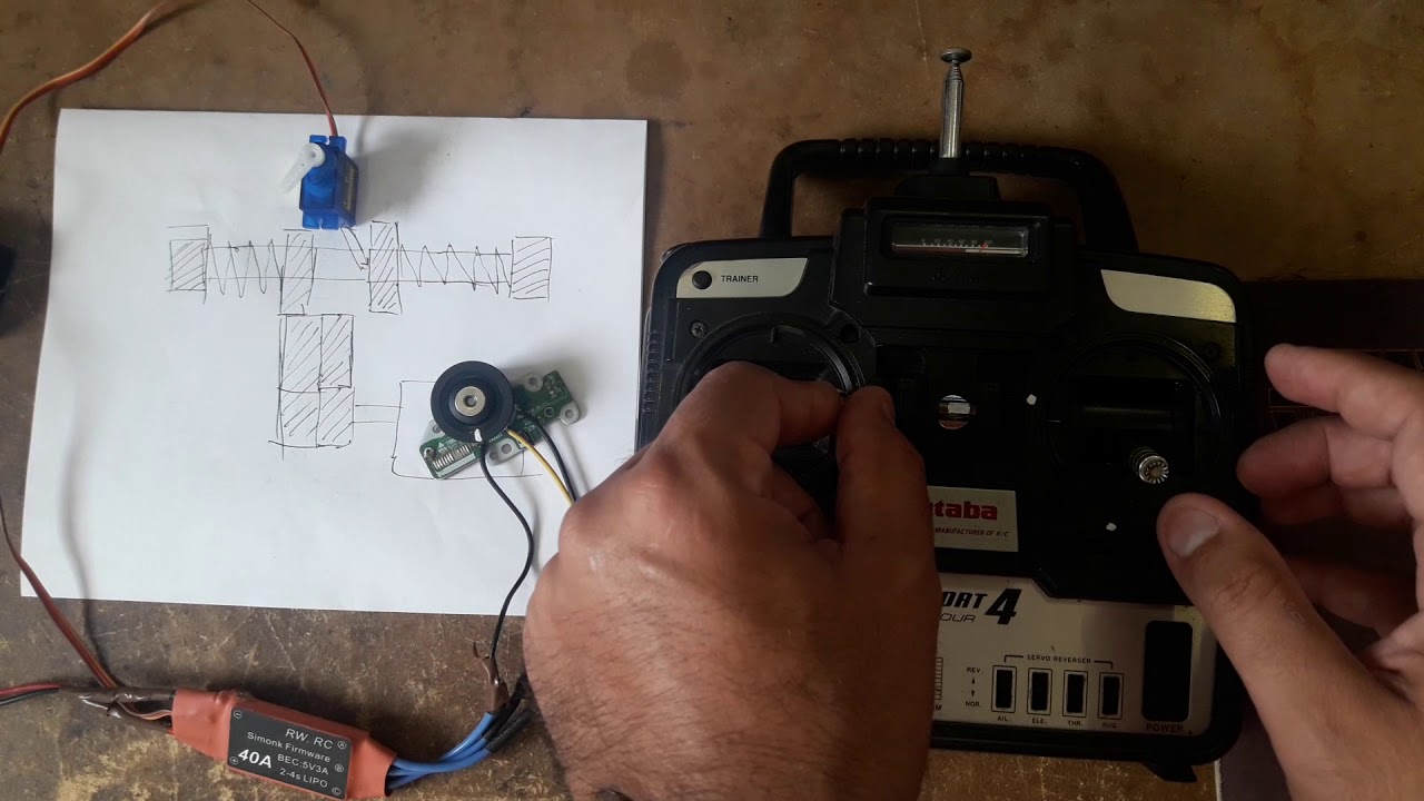 Funcionamiento eléctrico RC para robot con orugas - YouTube
