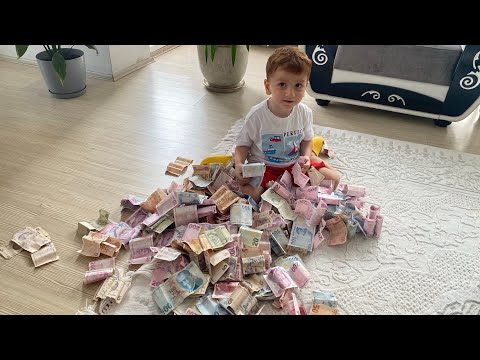 Kerimin 2 Yıllık Kumbrasını Patlattık Kumbara Videoları !