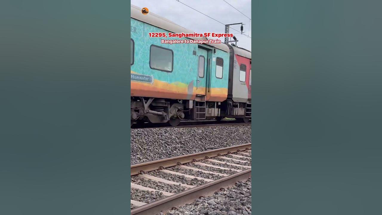 12295, Sanghamitra SF Express Bangalore to Danapur Train is reaching Nagpur #train #railpictur ...