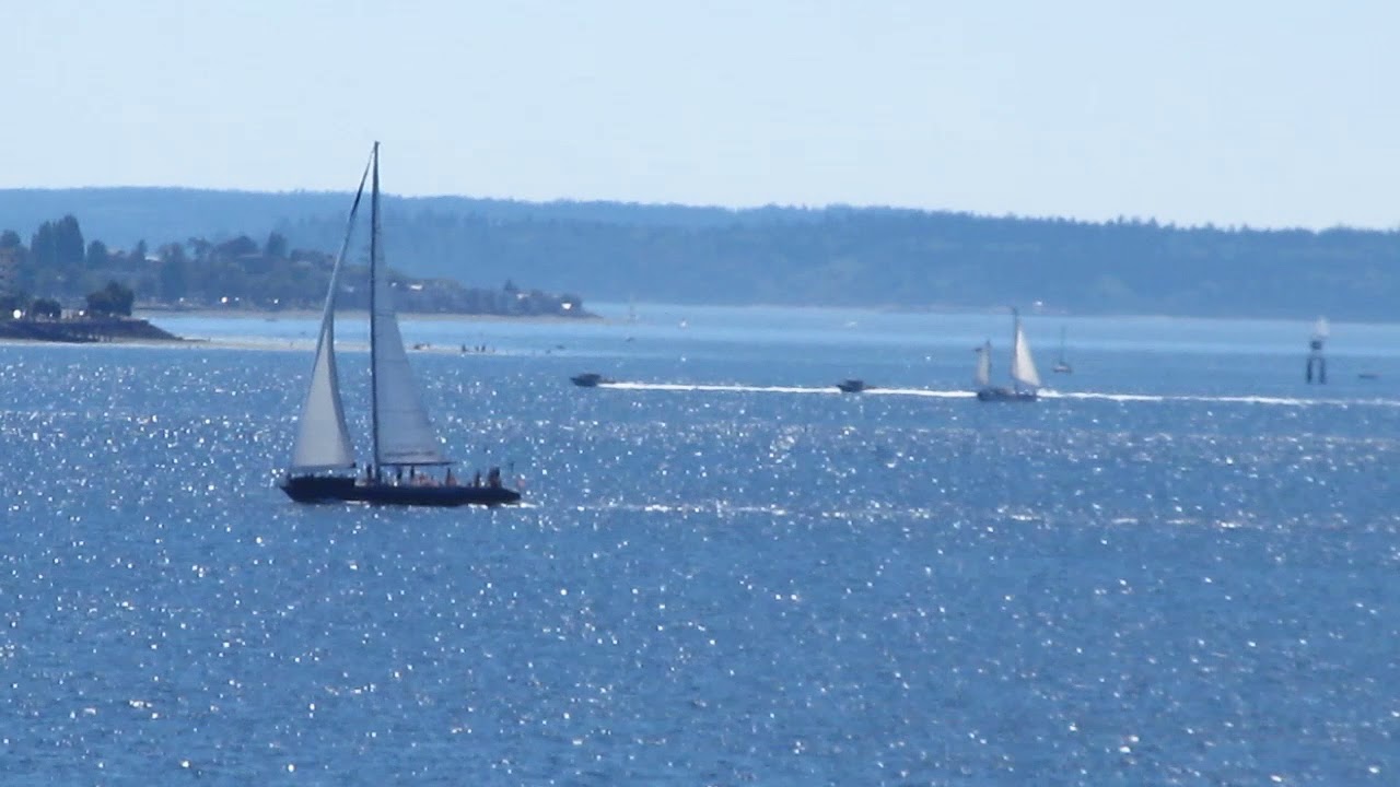 boat traffic on the puget sound seattle wa 7 2018 1 - YouTube
