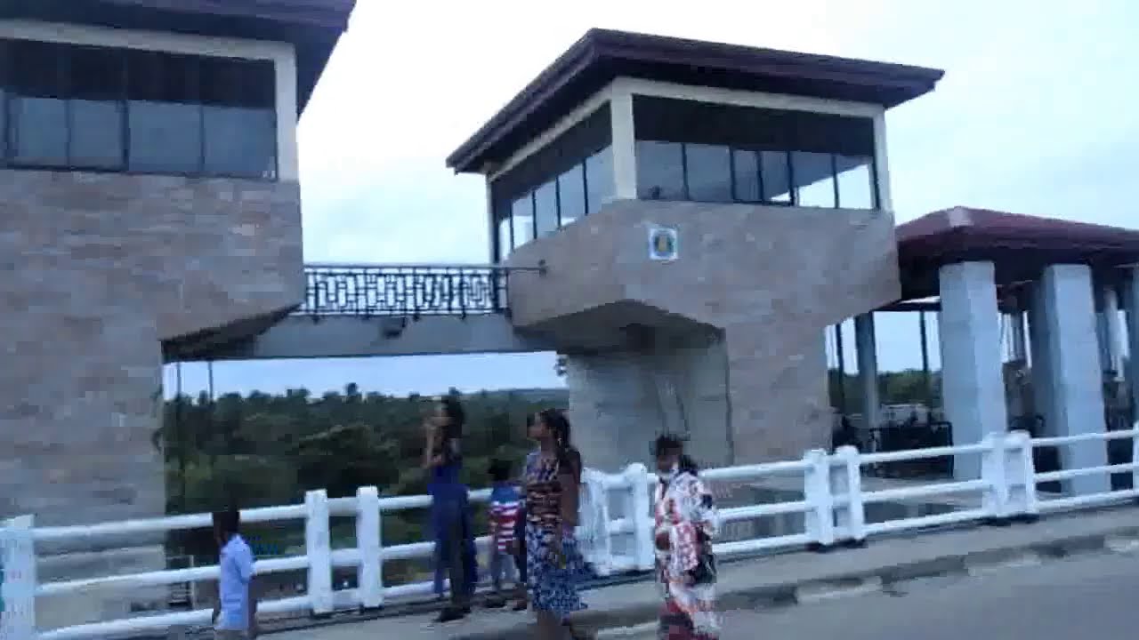 Daduru Oya Reservoir Dam - YouTube