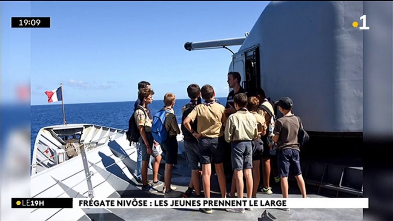 Frégate Nivose : les jeunes prennent le large - YouTube