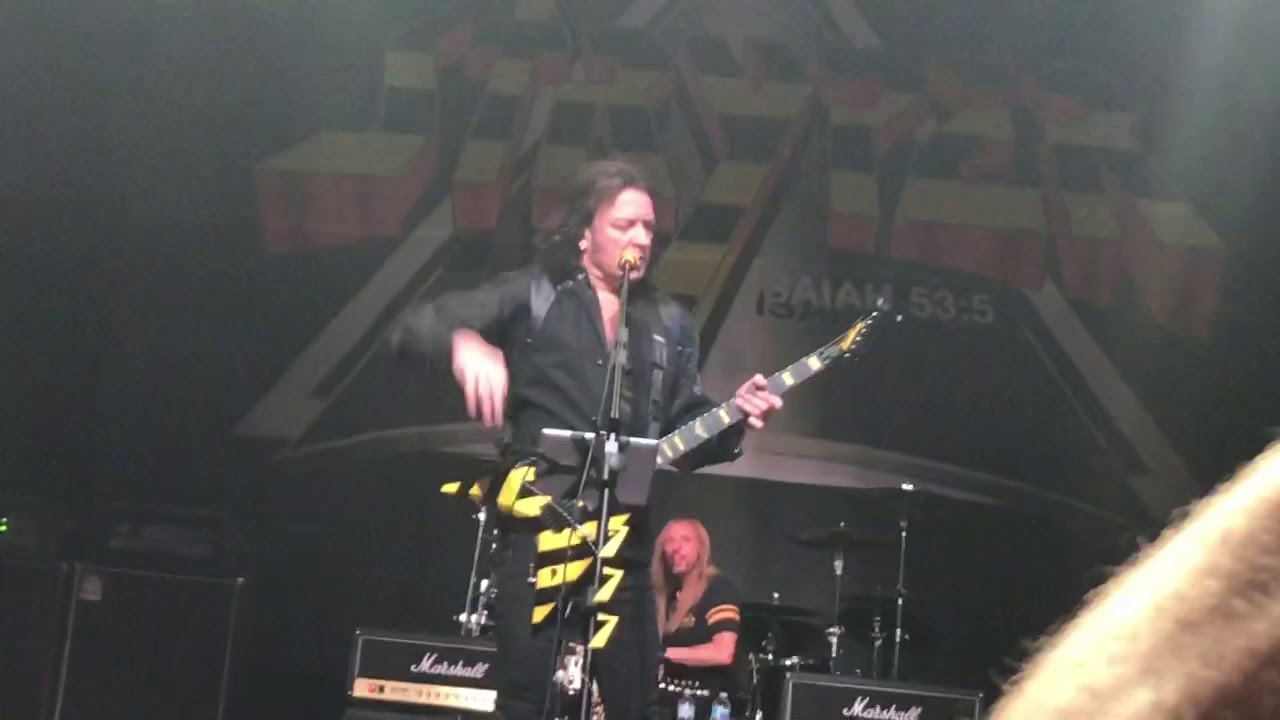 Stryper-Soldiers Under Command - YouTube
