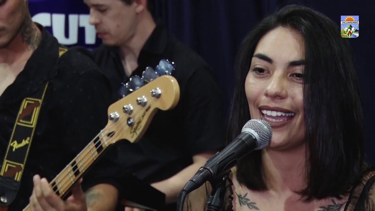 Alejandra Baladon y su banda. - YouTube