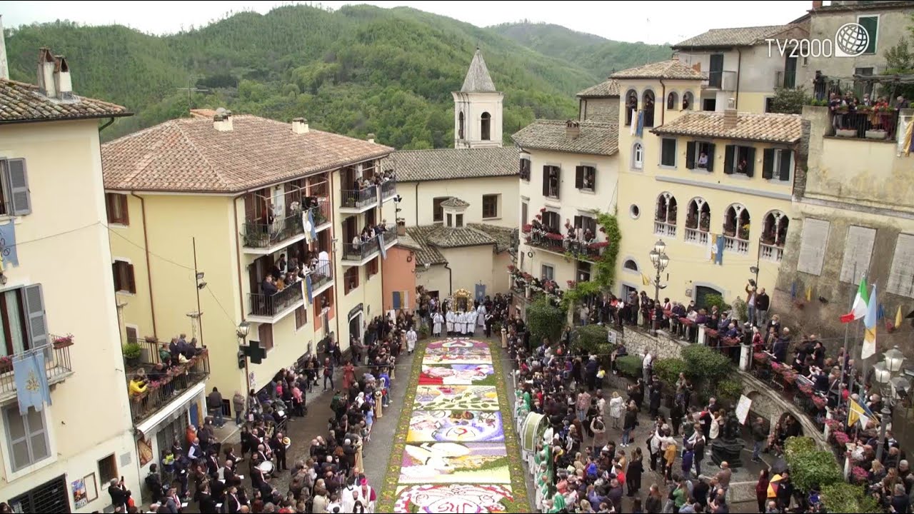 Gerano (Roma) - Borghi d'Italia (TV2000) - YouTube