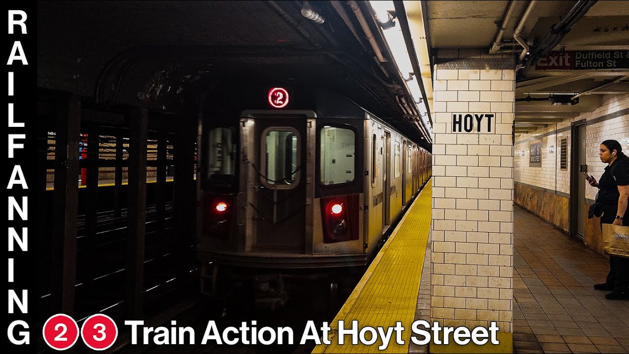 (2) & (3) Train Action At Hoyt Street | MTA NYC Subway - YouTube