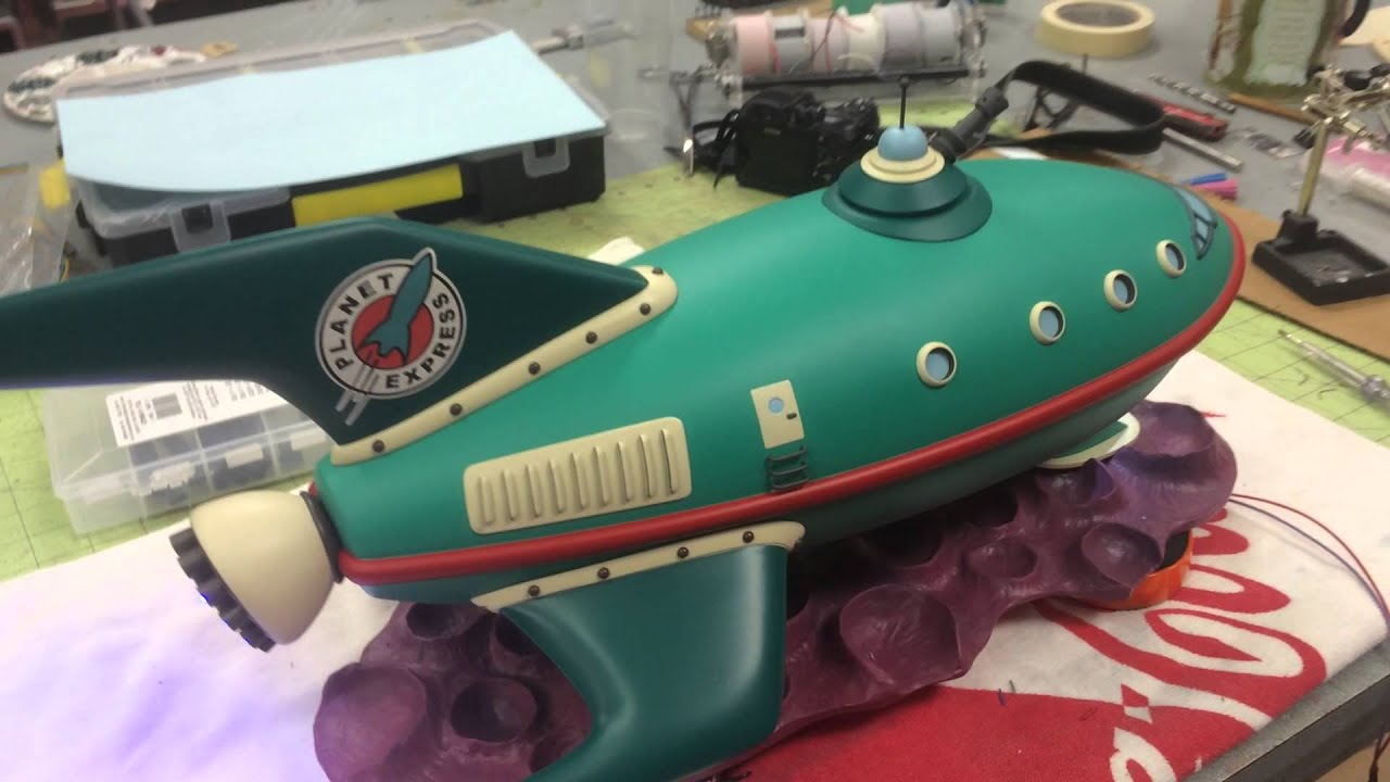 Planet Express Ship illumination test - YouTube