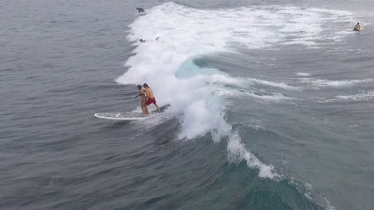 TANDEM SURFING WITH UKE - YouTube