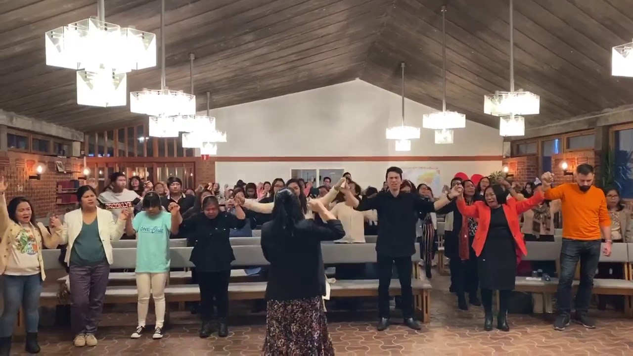 Prophetic Gesture - Proclamation - YouTube
