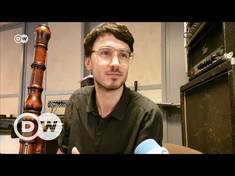 Berlinli bir hipster: Burak Özdemir - DW Türkçe