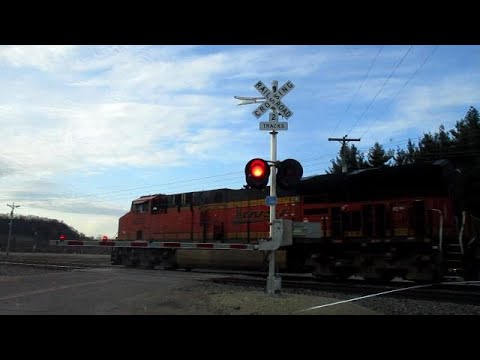 BNSF 3832 West HNSINTW (4-5-2020) - YouTube