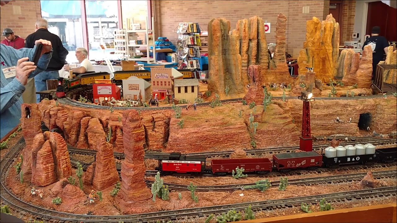 Plano Train Show: January 2016 - YouTube