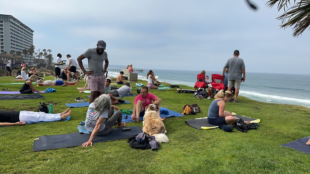 Pacific Beach Oceanfront Yoga - YouTube