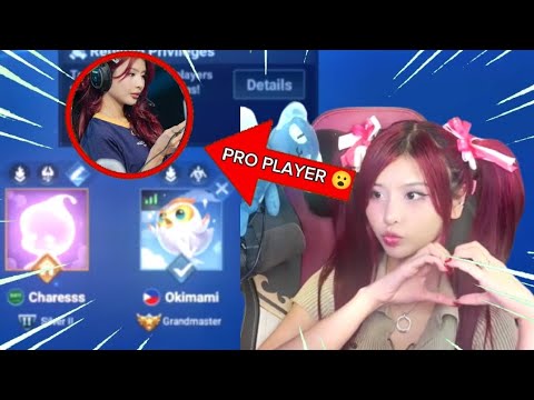 Playing HoK with the Pro/Cosplayer Charess.exe @Charechii - YouTube