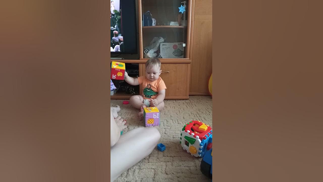 Строим башню из кубиков - YouTube