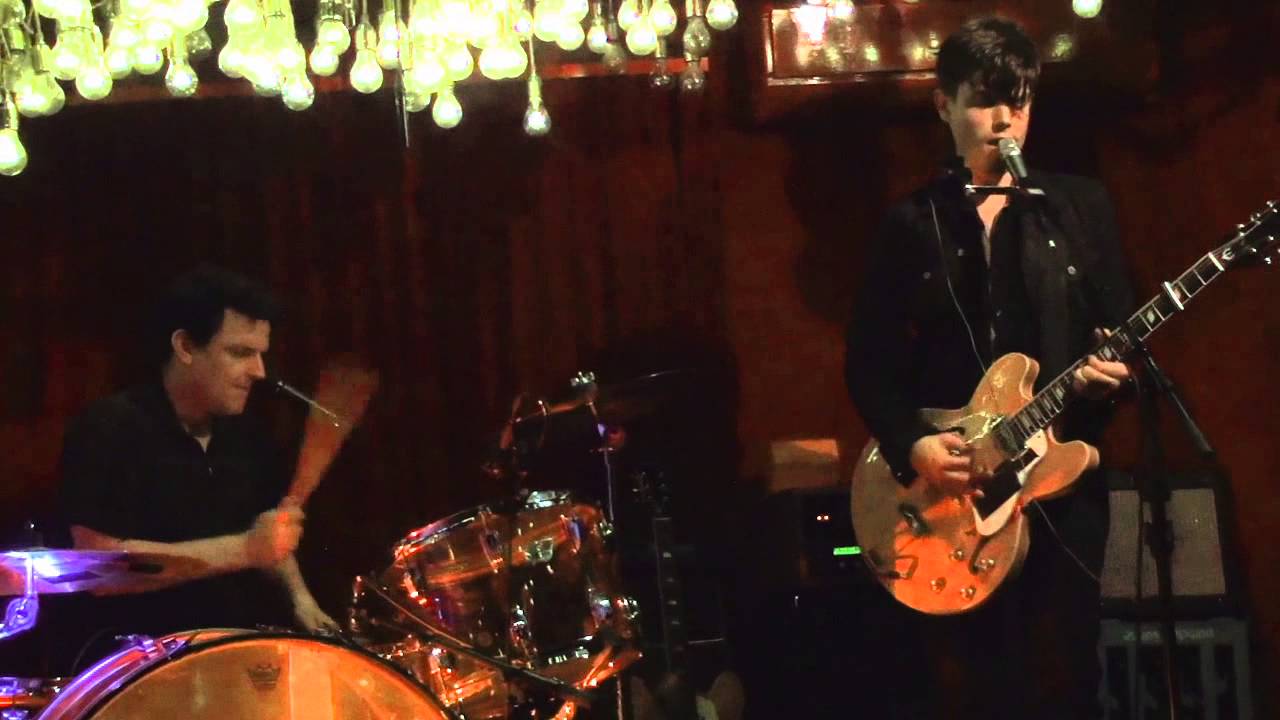 The Weyers - True Love - YouTube