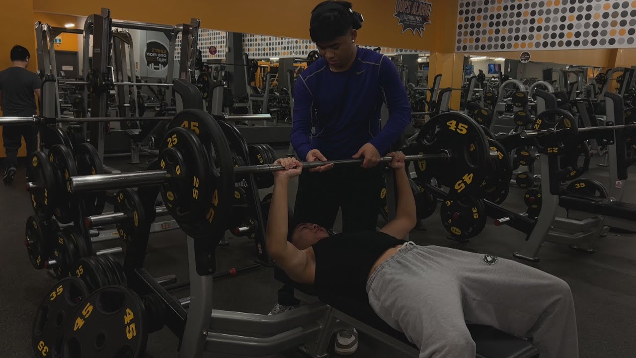 1 AM IN 2012 #gym #gymworkout - YouTube